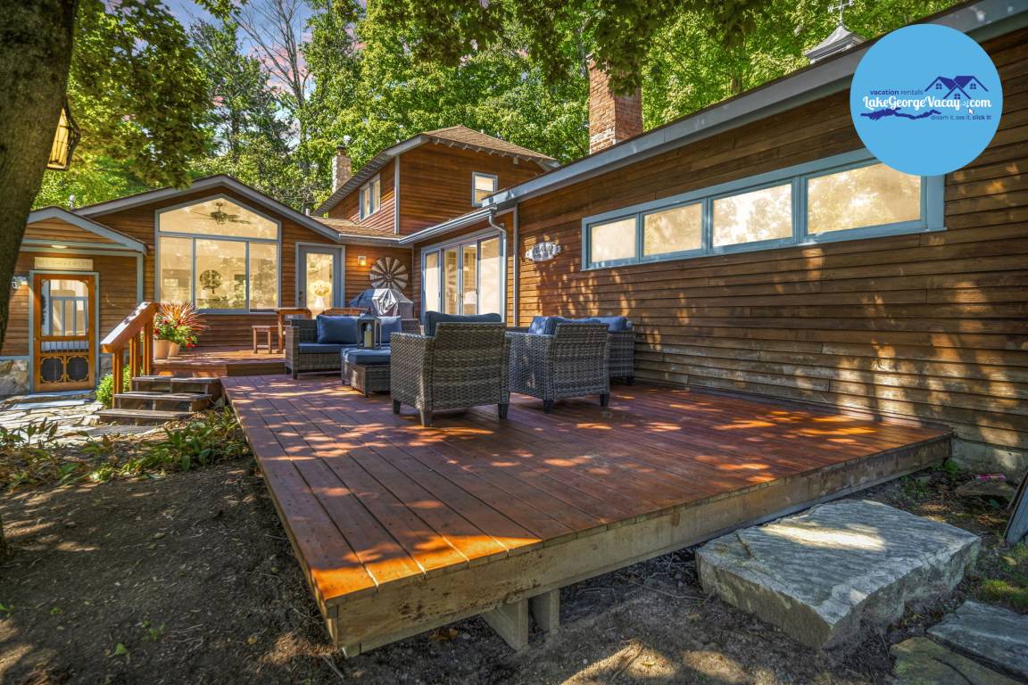 186 M² House ∙ 3 Bedrooms ∙ 10 Guests - Bolton Landing, NY