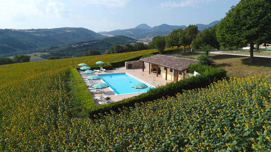 52 M² Casa Rural ∙ 1 Habitación ∙ 4 Huéspedes - Marche