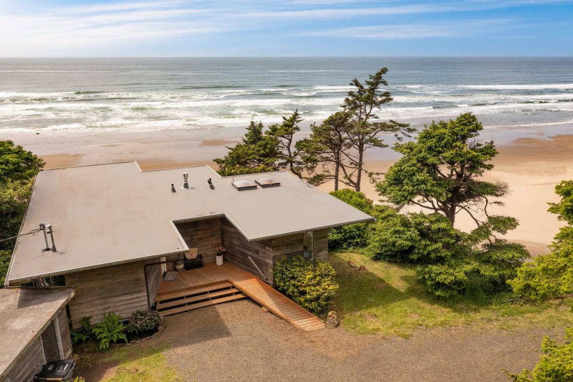 98 M² House ∙ 3 Bedrooms ∙ 6 Guests - Cannon Beach, OR