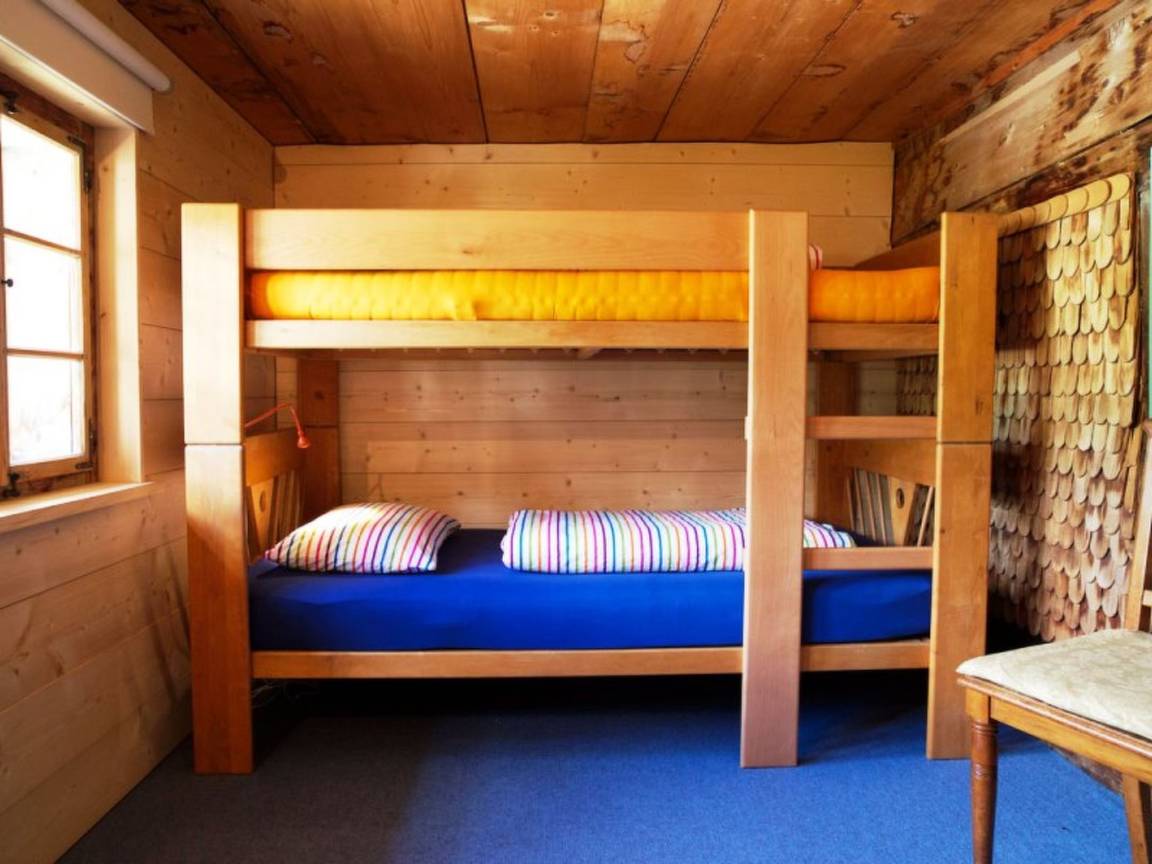 100 M² Ferienwohnung ∙ 1 Schlafzimmer ∙ 6 Gäste - Disentis/Mustér
