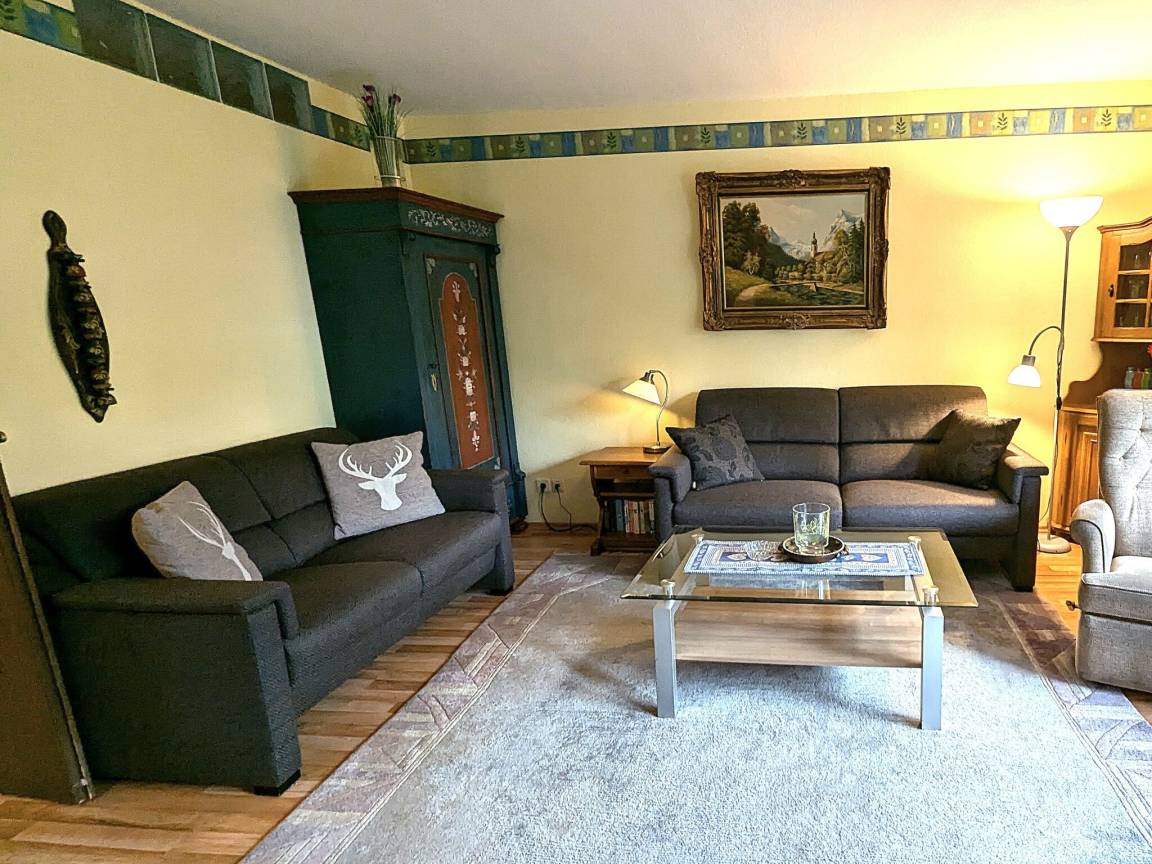 75 M² Ferienwohnung ∙ 2 Schlafzimmer ∙ 4 Gäste - Reit