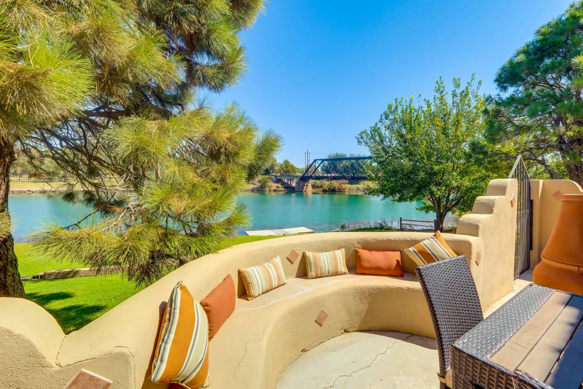 168 M² Apartment ∙ 3 Bedrooms ∙ 6 Guests - Carlsbad, NM