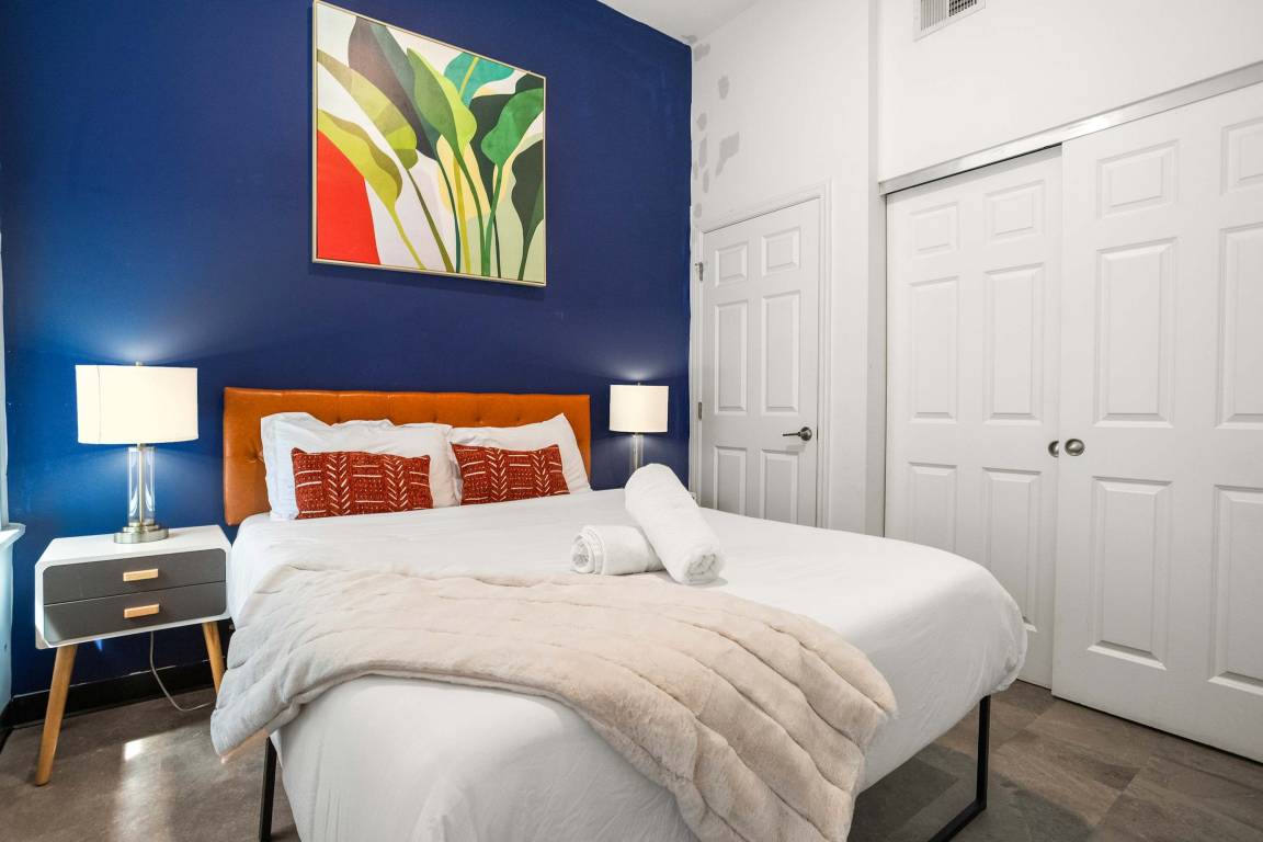 Apartment ∙ 1 Bedroom ∙ 2 Guests - Pittsburgh, PA