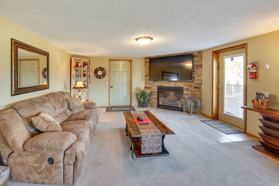 249 M² House ∙ 4 Bedrooms ∙ 8 Guests - Keystone, SD
