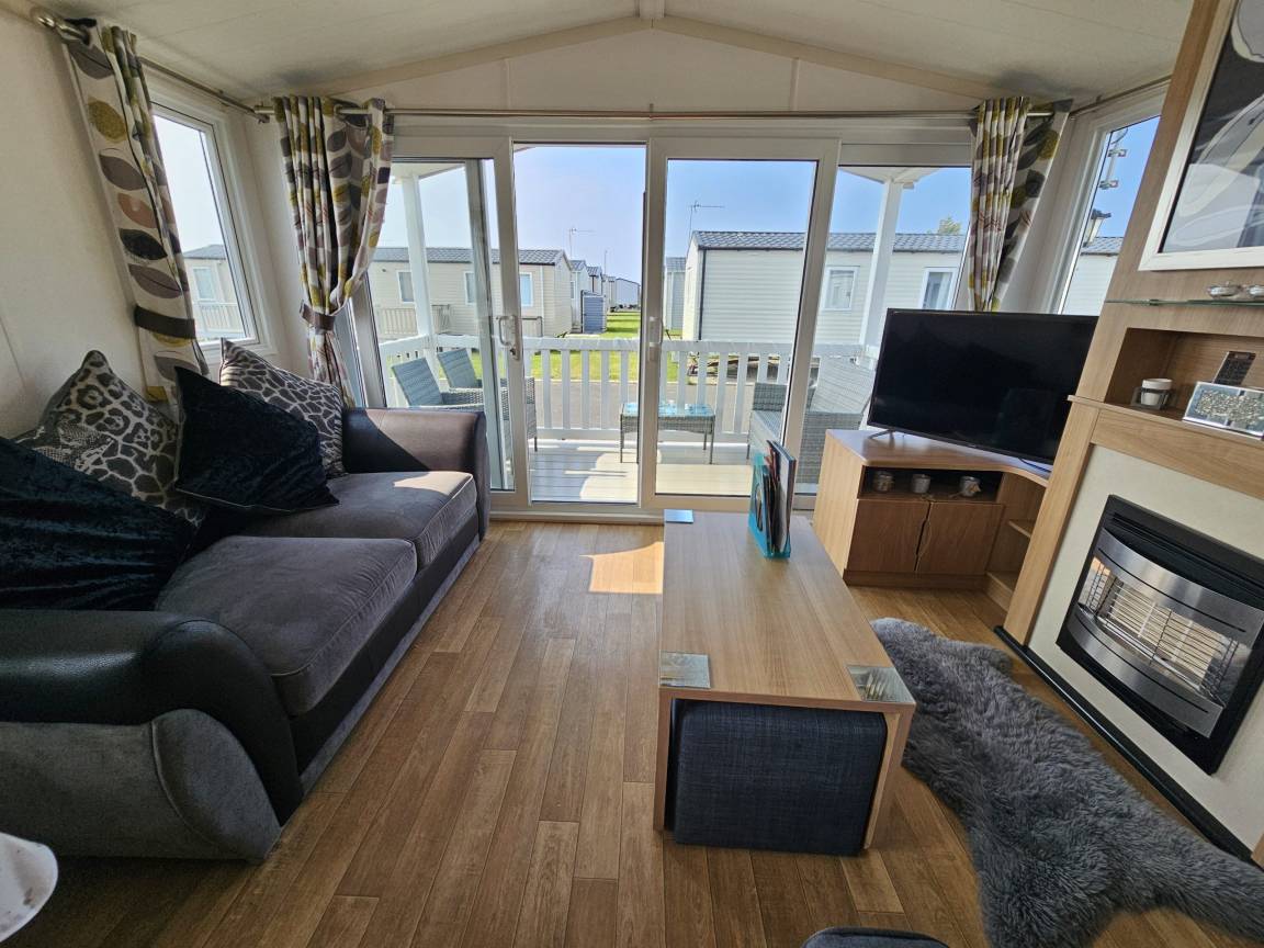 75 M² Cabin ∙ 2 Bedrooms ∙ 6 Guests - North Wales