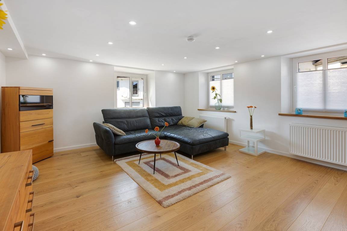 86 M² Apartment ∙ 2 Bedrooms ∙ 4 Guests - Gailingen am Hochrhein