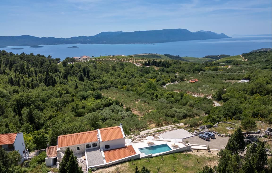305 M² House ∙ 5 Bedrooms ∙ 10 Guests - Neum