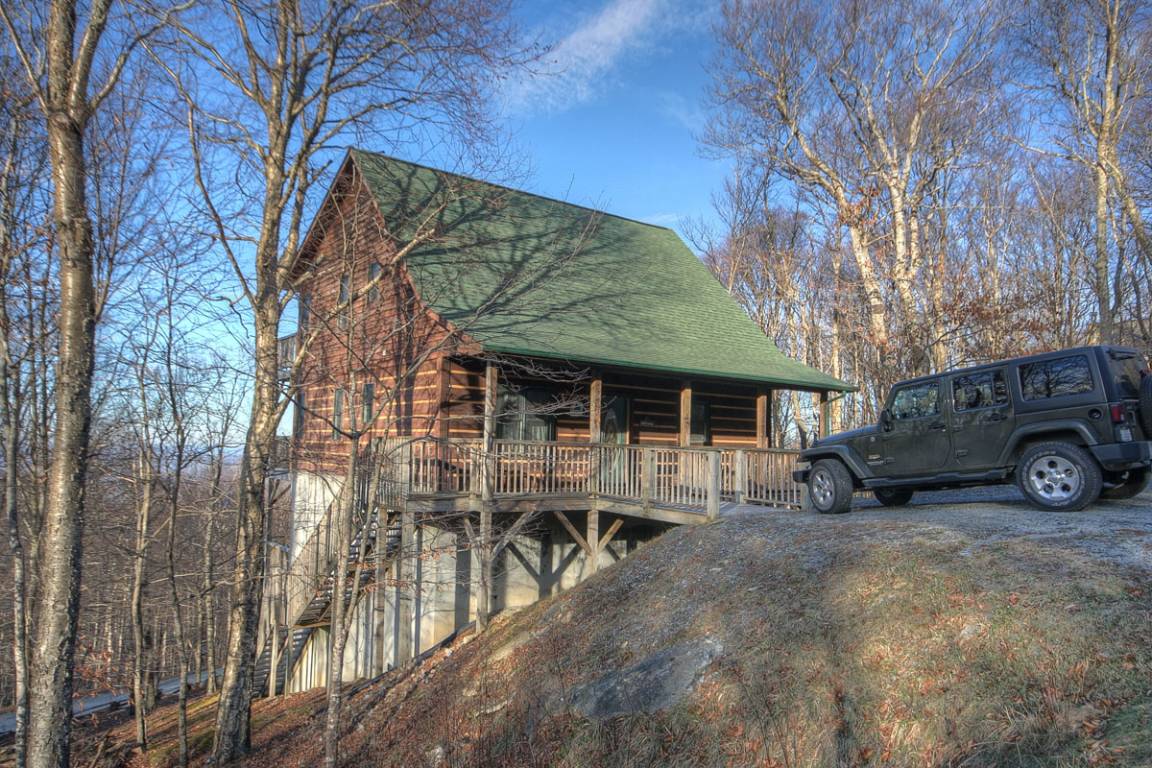 242 M² Cabin ∙ 4 Bedrooms ∙ 10 Guests - Banner Elk, NC