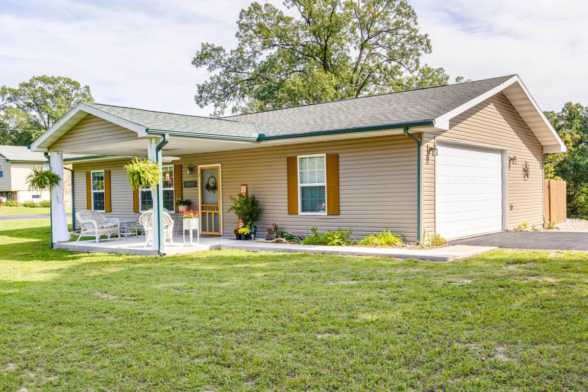 102 M² Cottage ∙ 2 Bedrooms ∙ 4 Guests - Missouri