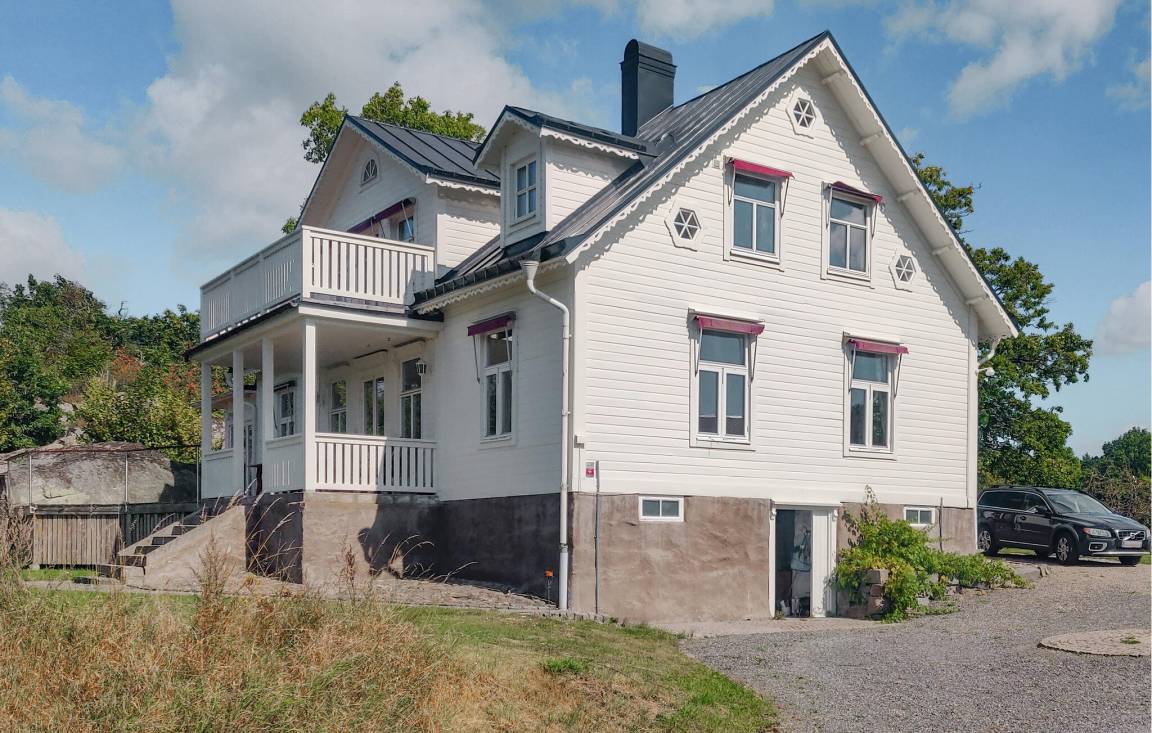 280 M² Lanthus ∙ 5 Sovrum ∙ 8 Gäster - Mörrum