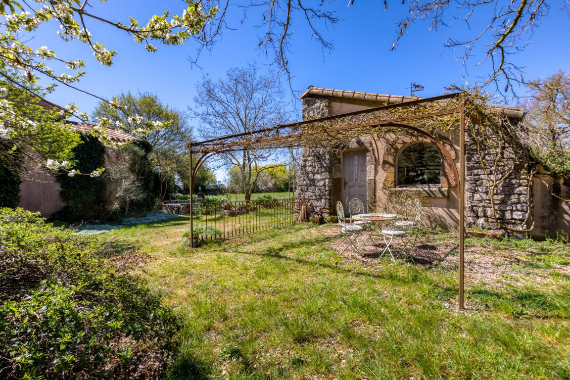 25 M² Studio ∙ 2 Personnes - Lodève