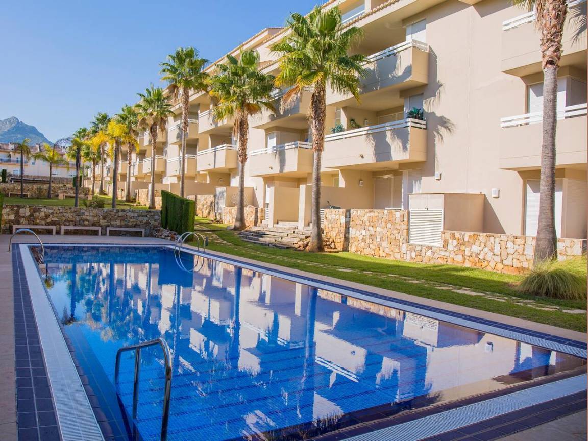 75 M² Apartamento ∙ 2 Habitaciones ∙ 4 Huéspedes - Alcalalí