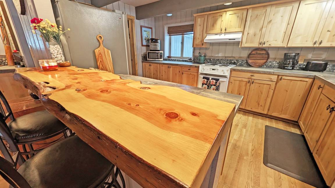 258 M² House ∙ 6 Bedrooms ∙ 14 Guests - Sunriver, OR