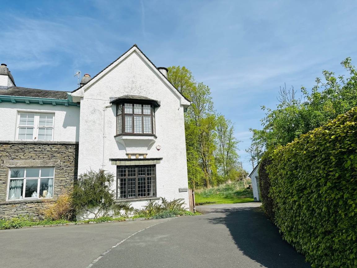 Cottage ∙ 3 Bedrooms ∙ 6 Guests - Newby Bridge