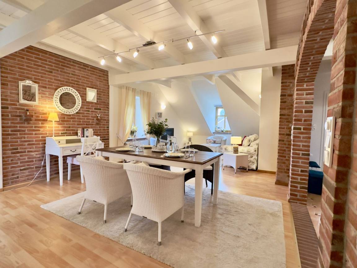 60 M² Ferienwohnung ∙ 1 Schlafzimmer ∙ 3 Gäste - Neuharlingersiel