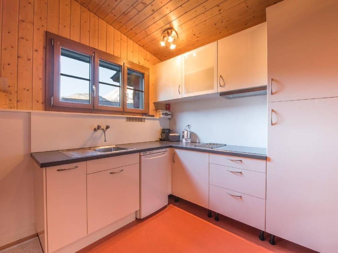 32 M² Huoneisto ∙ 1 Makuuhuone ∙ 6 Vierasta - Brienz