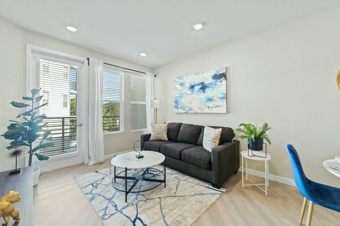 67 M² Apartment ∙ 1 Bedroom ∙ 4 Guests - Sparks, NV