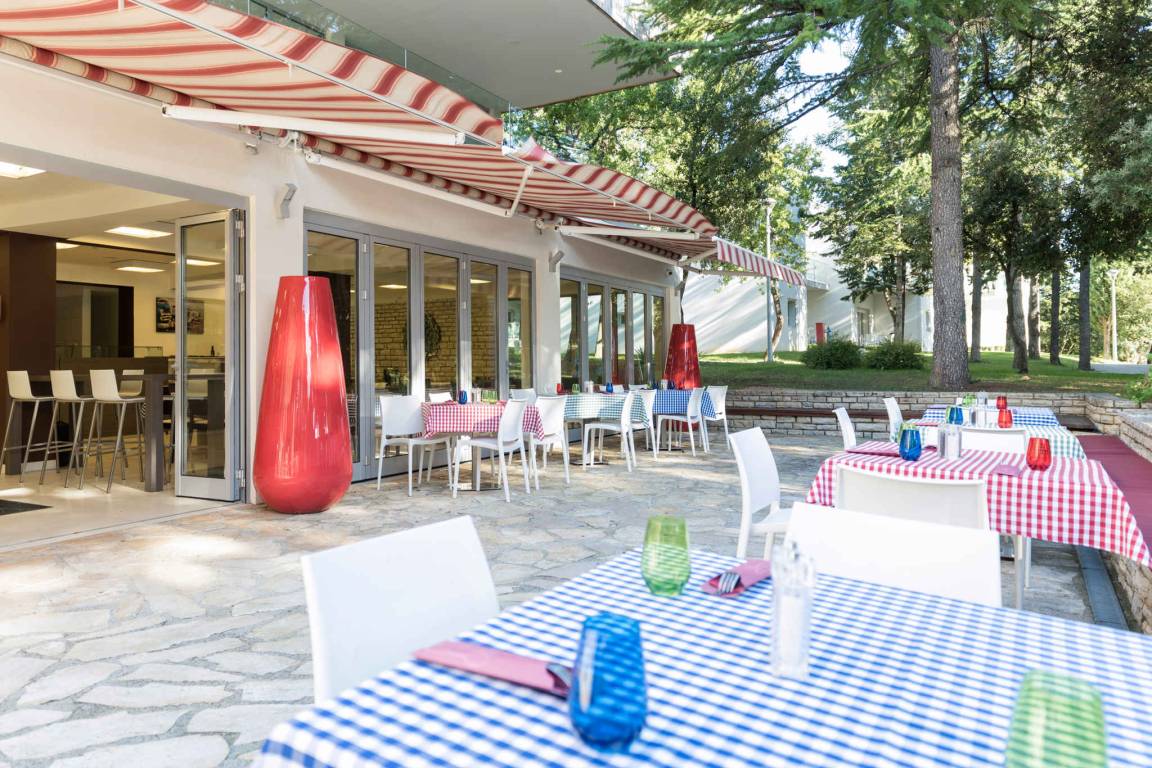 100 M² Apartment ∙ 2 Bedrooms ∙ 6 Guests - Biograd na Moru