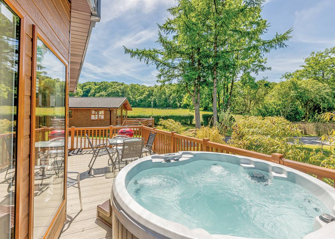 Chalet ∙ 2 Bedrooms ∙ 4 Guests - Bala