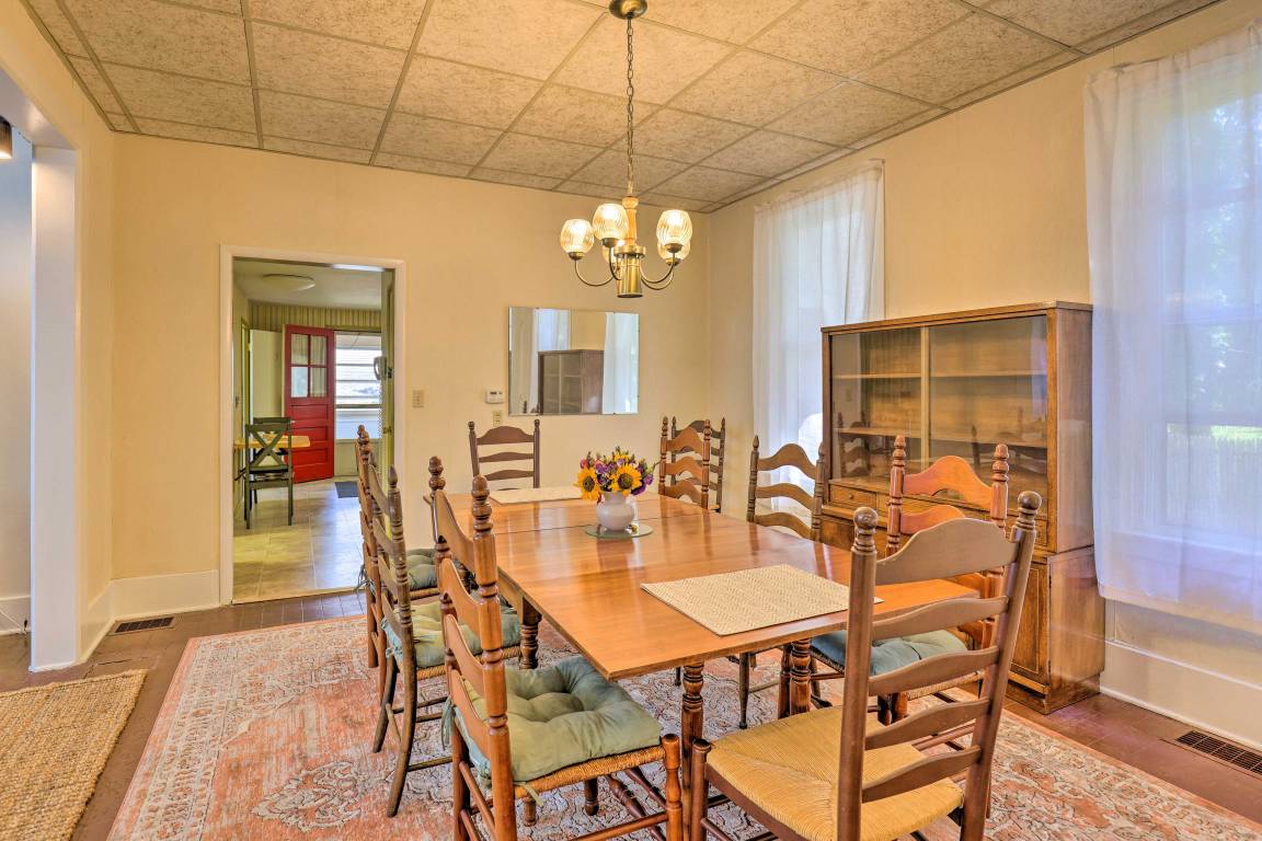 175 M² House ∙ 5 Bedrooms ∙ 10 Guests - Sodus Point, NY