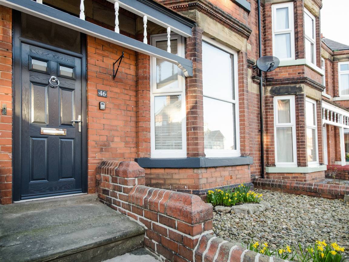 Cottage ∙ 5 Bedrooms ∙ 10 Guests - Scarborough