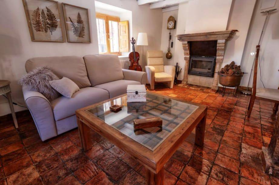 180 M² Huis ∙ 3 Slaapkamers ∙ 7 Gasten - Soria