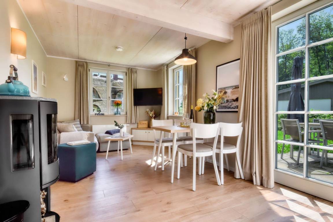 61 M² Ferienhaus ∙ 2 Schlafzimmer ∙ 4 Gäste - Putbus