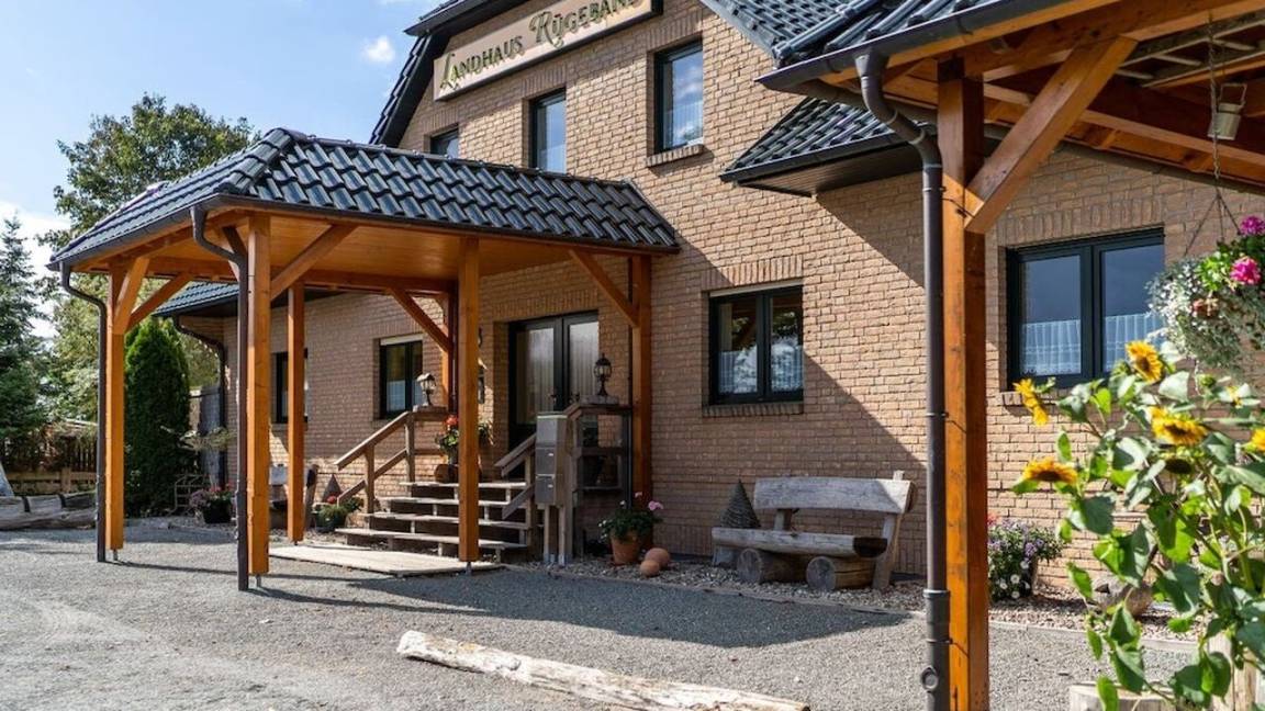 35 M² Ferienhaus ∙ 1 Schlafzimmer ∙ 2 Gäste - Waren (Müritz)
