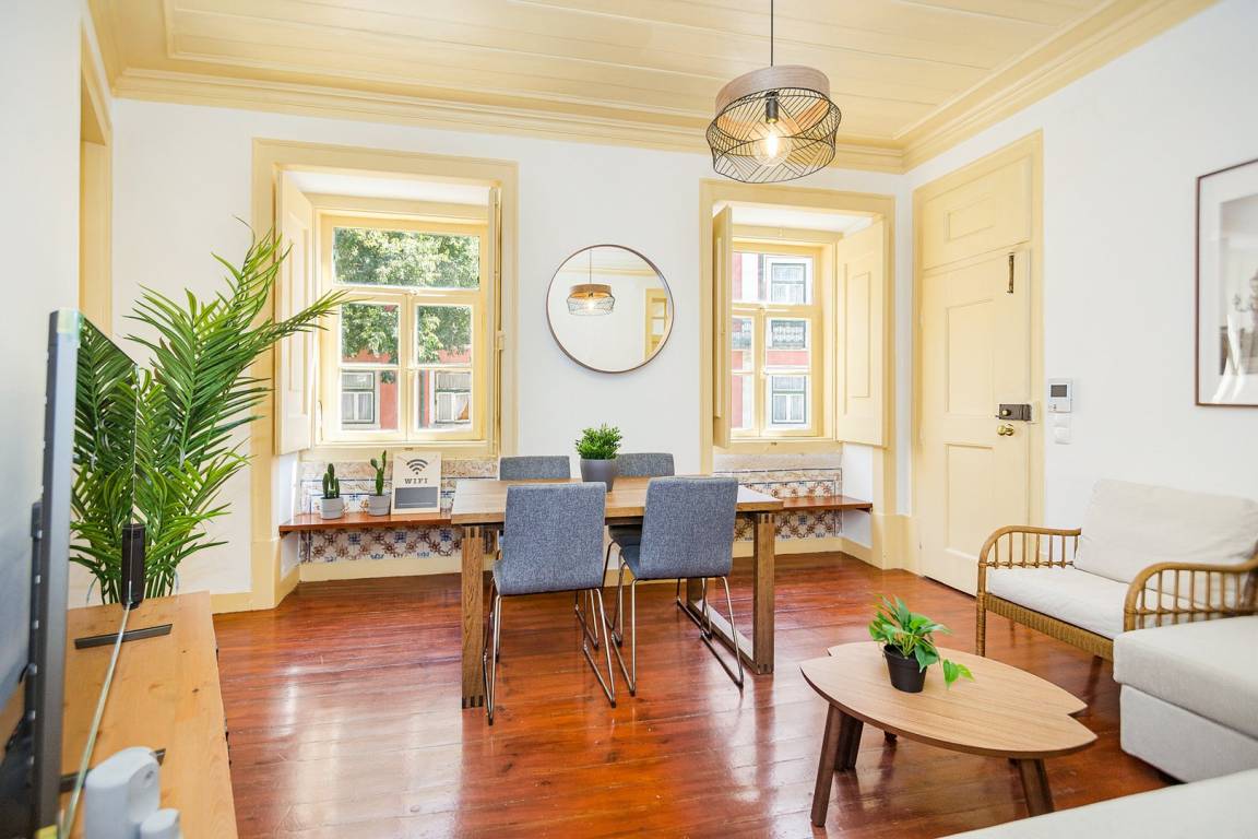 140 M² House ∙ 4 Bedrooms ∙ 7 Guests - Lisbon