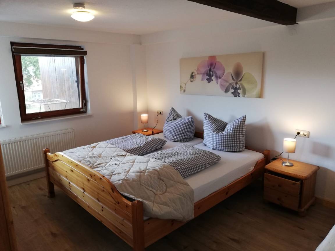 Ferienwohnung ∙ 1 Schlafzimmer ∙ 2 Gäste - Mellrichstadt
