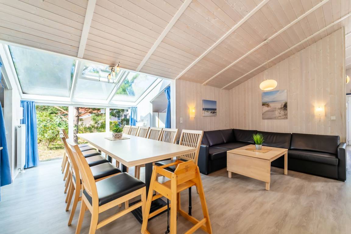 141 M² Ferienhaus ∙ 6 Schlafzimmer ∙ 12 Gäste - Lübeck