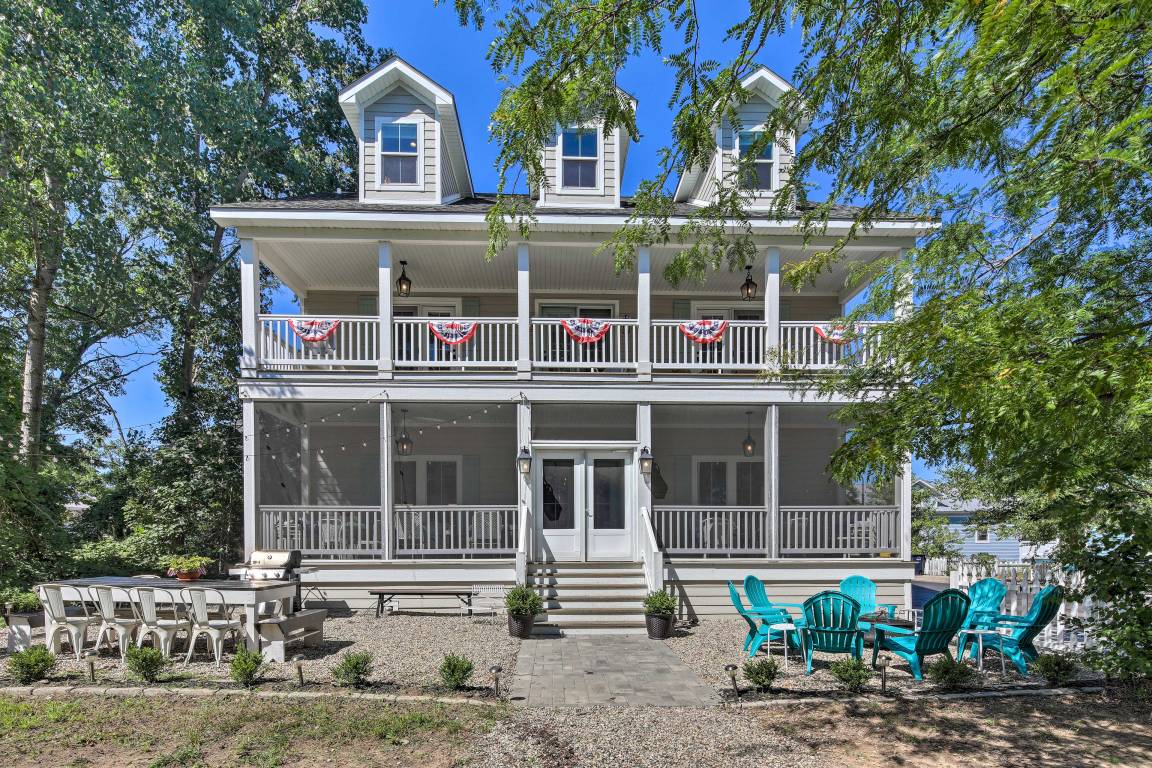 379 M² House ∙ 5 Bedrooms ∙ 18 Guests - Indiana (State)