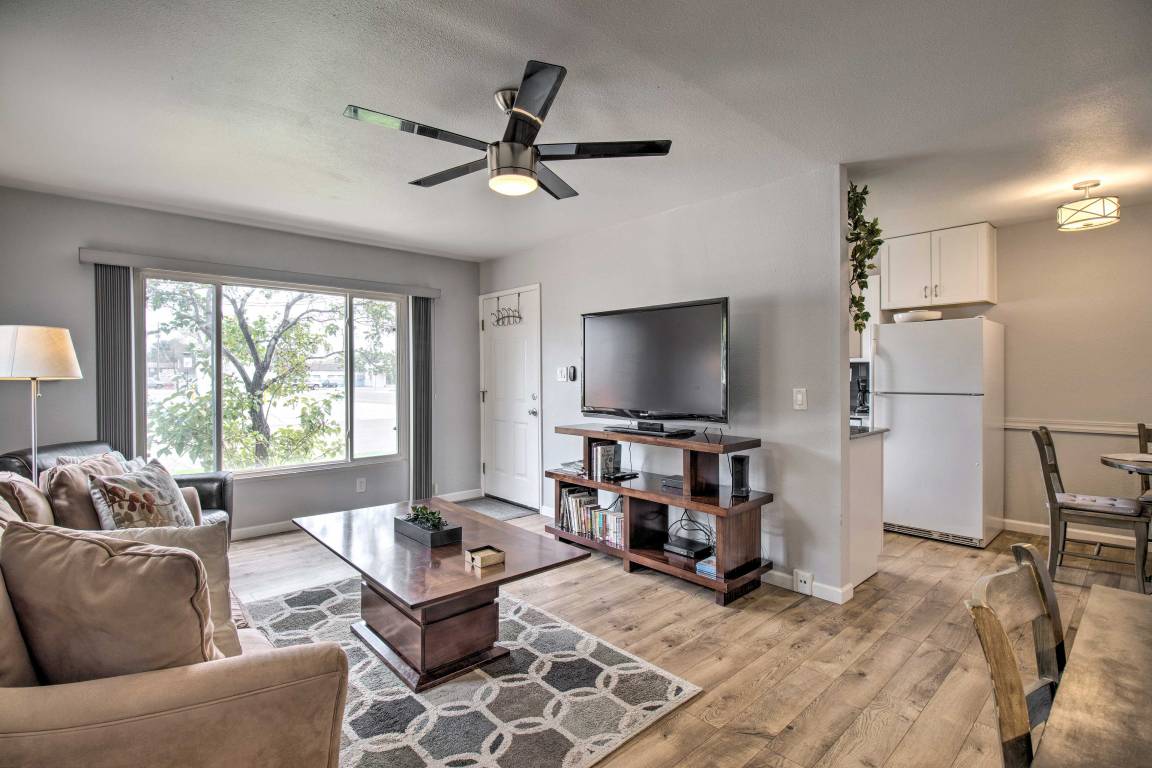 62 M² House ∙ 2 Bedrooms ∙ 4 Guests - Carson City, NV