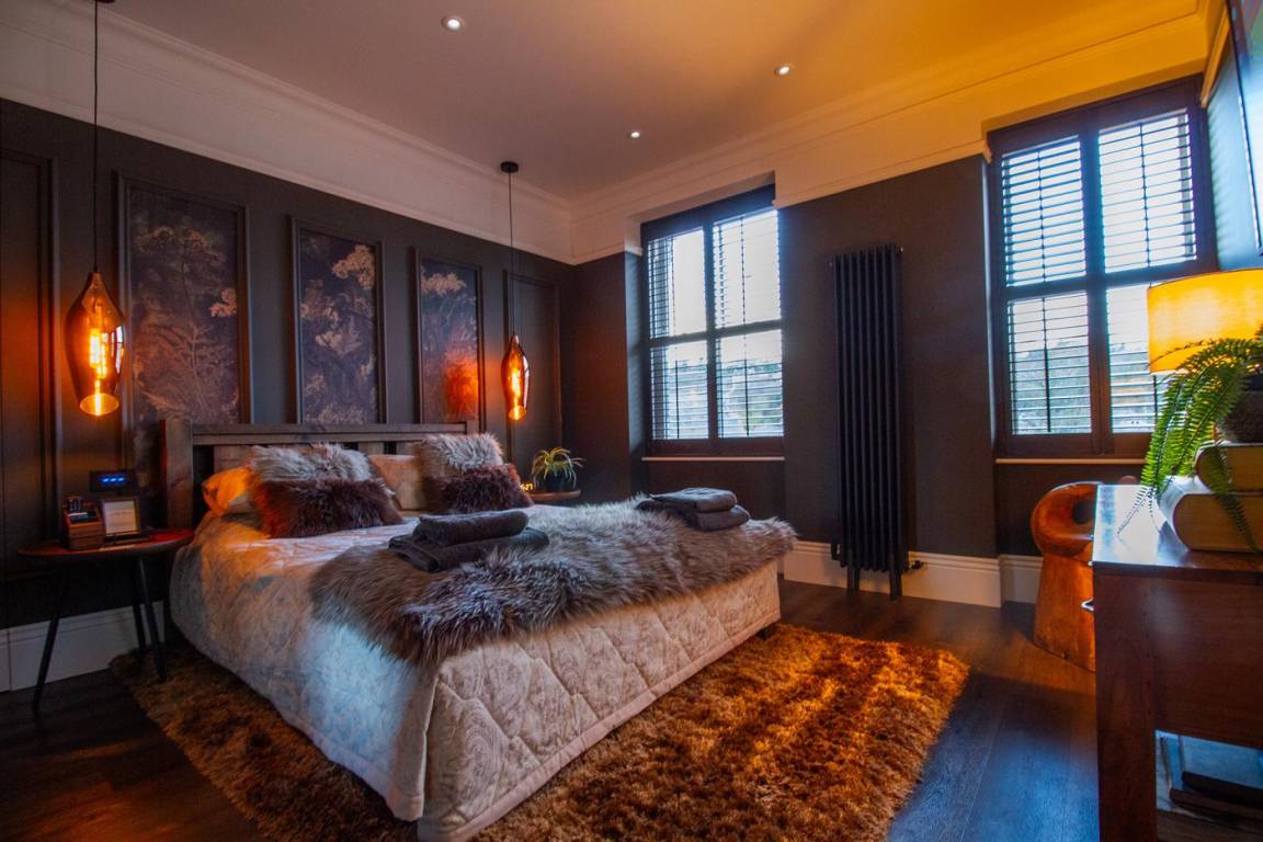 Cottage ∙ 2 Bedrooms ∙ 4 Guests - Holmfirth