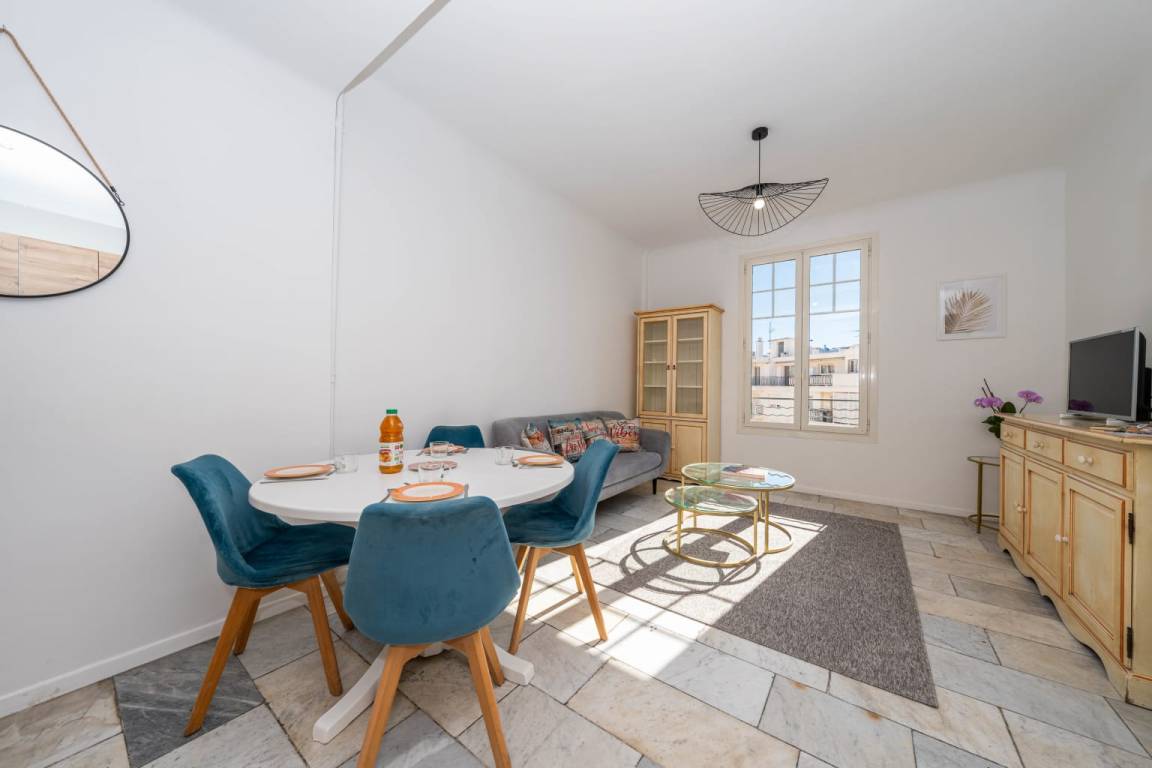 85 M² Appartement ∙ 3 Chambres ∙ 6 Personnes - Côte d'Azur