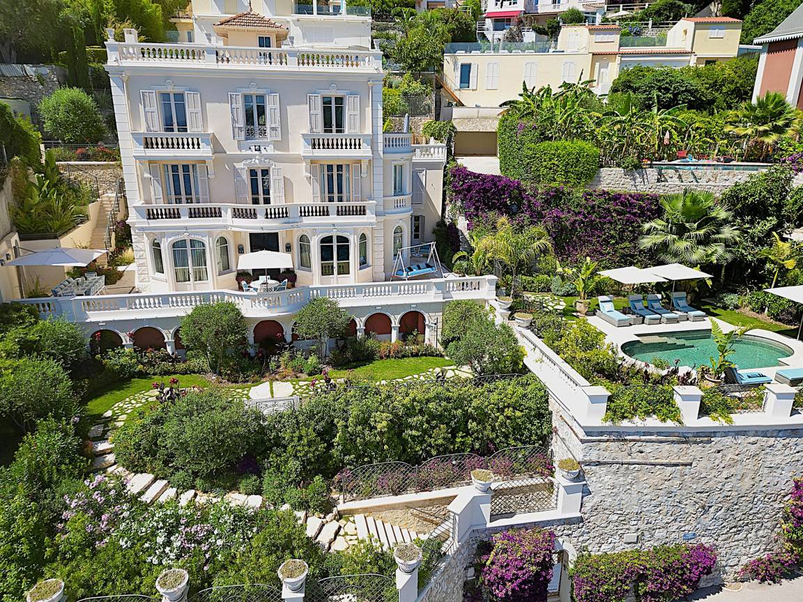 330 M² Villa ∙ 6 Chambres ∙ 10 Personnes - Èze