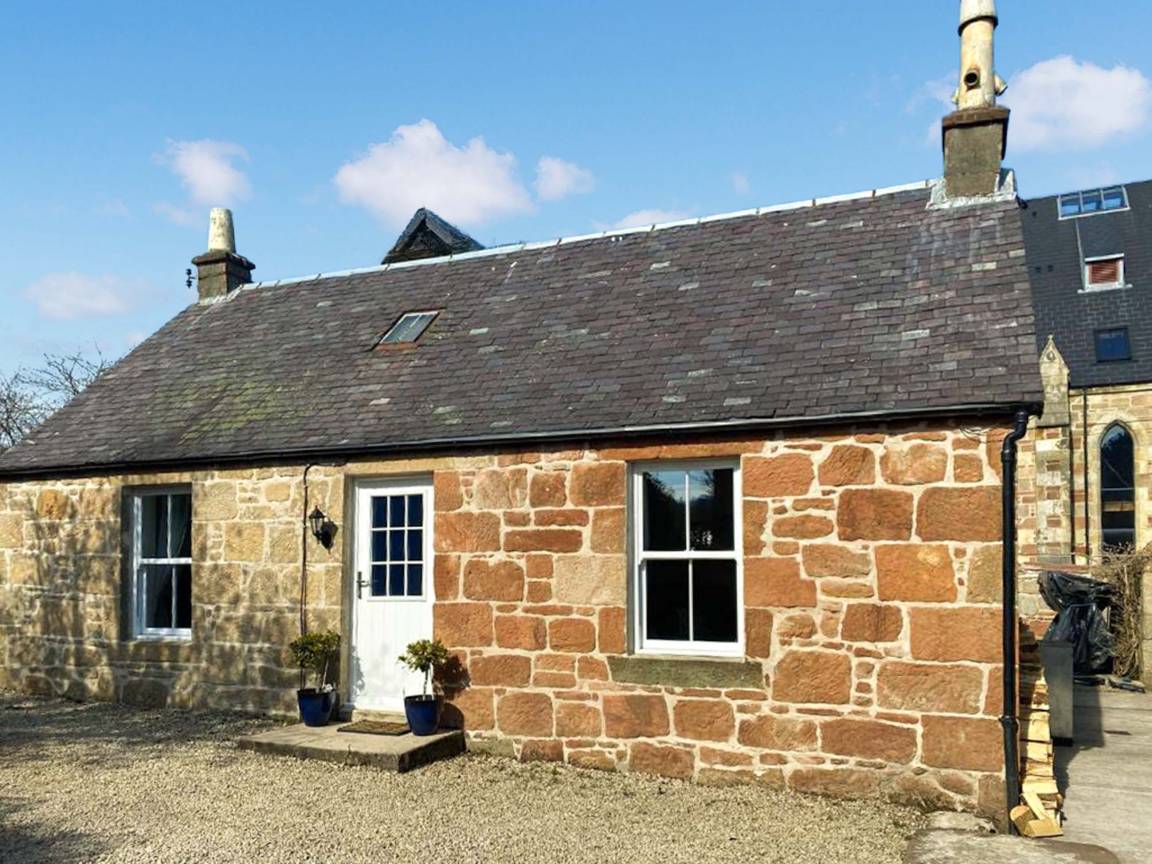 Cottage ∙ 2 Bedrooms ∙ 4 Guests - Isle of Arran
