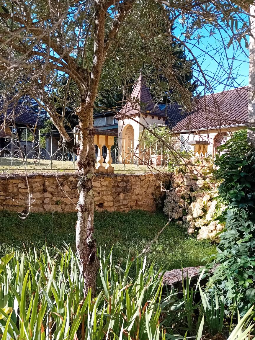 95 M² Maison De Vacances ∙ 4 Chambres ∙ 8 Personnes - Sarlat-la-Canéda