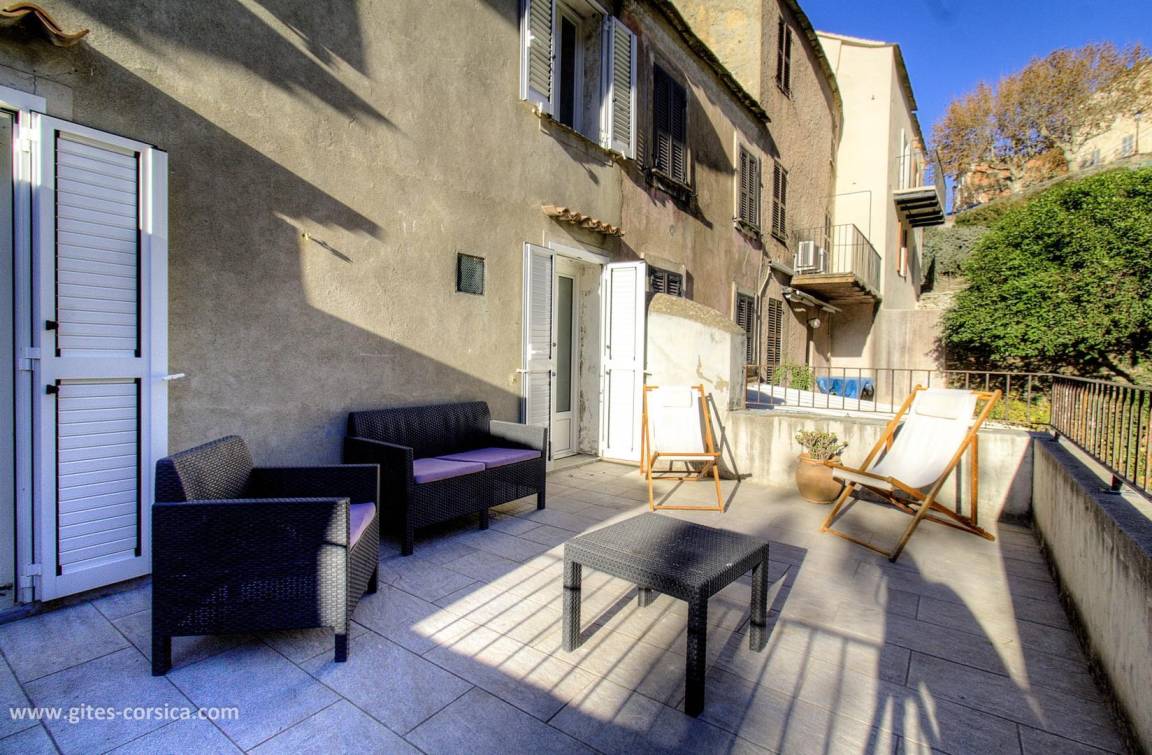 122 M² Gîte ∙ 4 Chambres ∙ 8 Personnes - Bastia