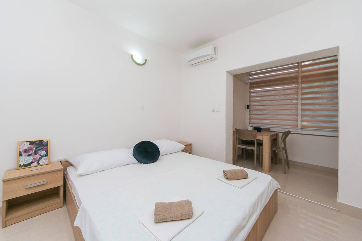 19 M² Estudio ∙ 1 Habitación ∙ 3 Huéspedes - Brist