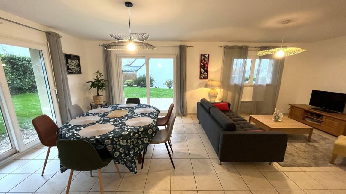 80 M² Ferienhaus ∙ 3 Schlafzimmer ∙ 5 Gäste - Carantec