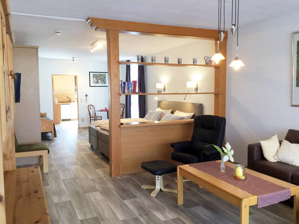 50 M² Ferienwohnung ∙ 1 Schlafzimmer ∙ 3 Gäste - Bad Birnbach