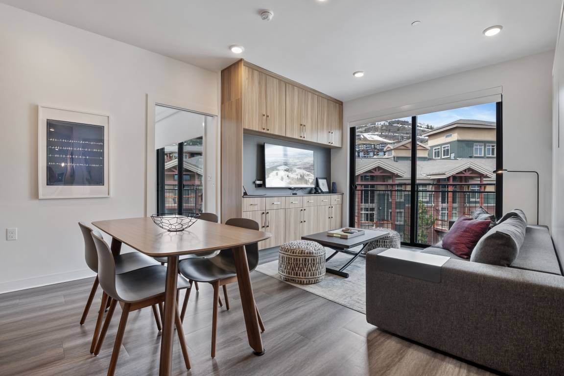47 M² Hotel ∙ 1 Bedroom ∙ 4 Guests - Solitude, UT