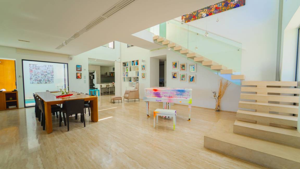 350 M² Villa ∙ 4 Bedrooms ∙ 7 Guests - Tunis