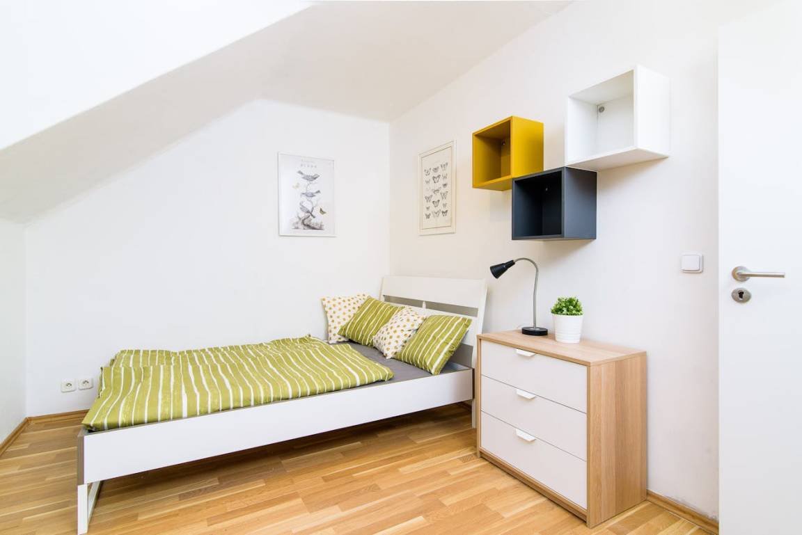 120 M² Camera Privata ∙ 1 Camera Da Letto ∙ 1 Ospite - Praga