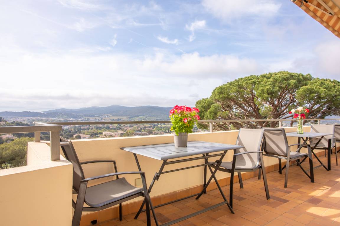 19 M² Appartement ∙ 1 Chambre ∙ 2 Personnes - Jardin Zoologique Tropical