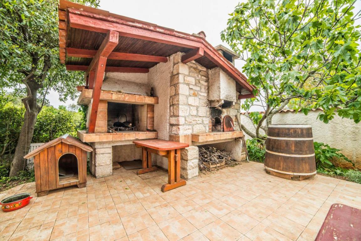 65 M² Appartement ∙ 2 Chambres ∙ 4 Personnes - Pula