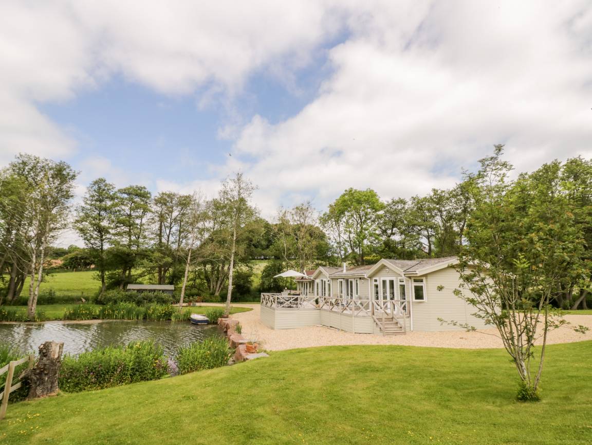 Cottage ∙ 3 Bedrooms ∙ 6 Guests - Ledbury