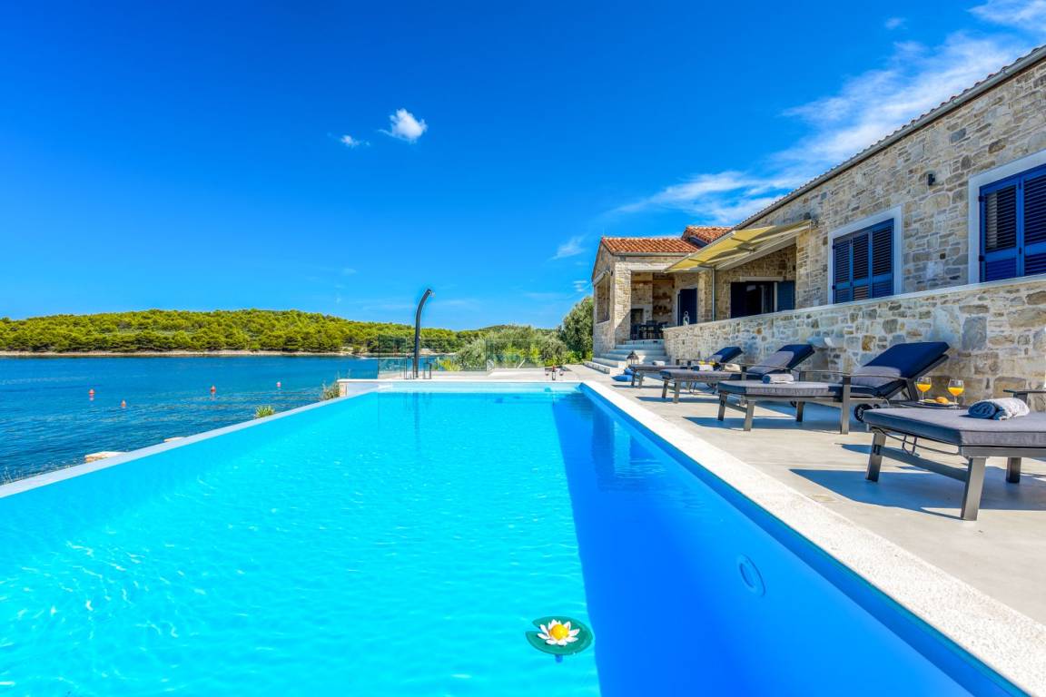 Villa ∙ 5 Schlafzimmer ∙ 12 Gäste - Sali