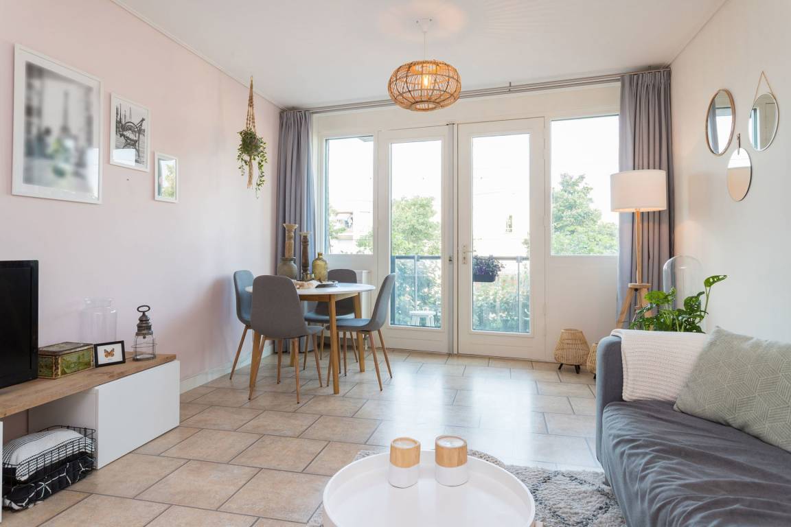 67 M² Apartment ∙ 2 Bedrooms ∙ 4 Guests - Wageningen